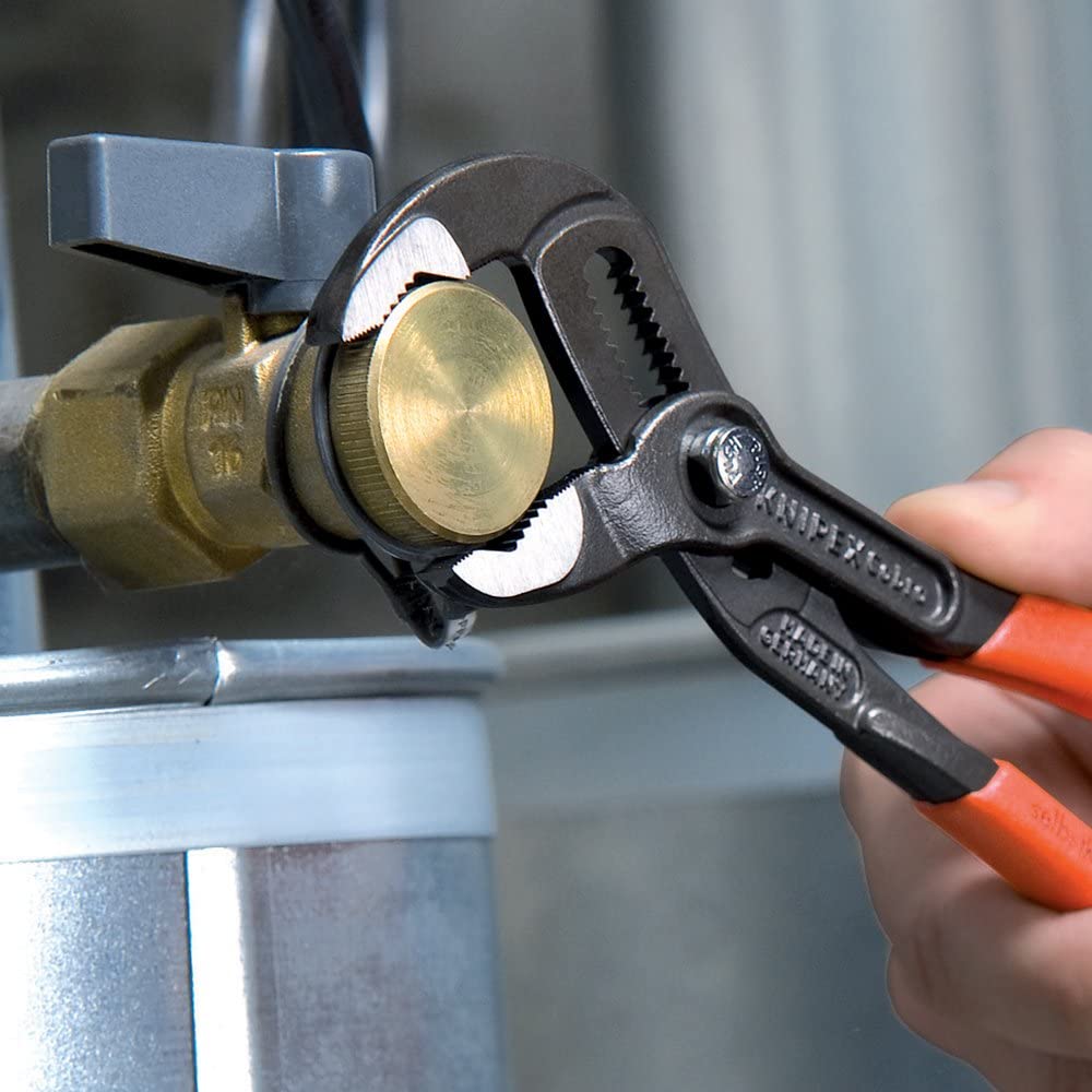 Seven Must-Have Boating Tools | Boating Mag Seven Must-Have Boating Tools | Boating Mag
